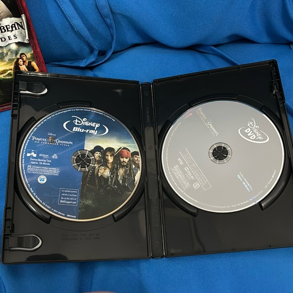 Disney | Media | Disney Pirates Of Caribbean On Stranger Tides Dvd Blu ...